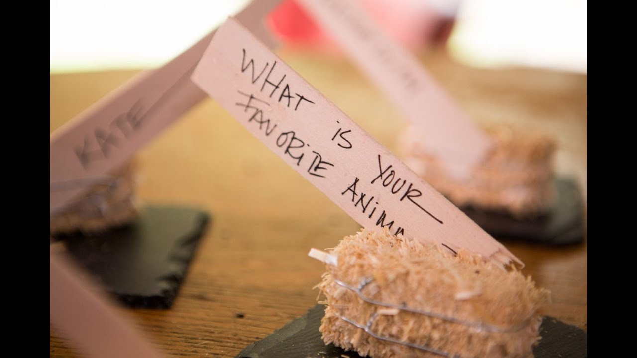 How to DIY a Thanksgiving Place Card the Kids Will Love