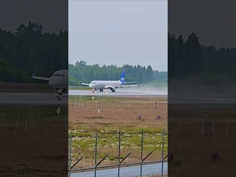 Rainy SAS takeoff at Oslo #aviation #airplane#airport #norway#plane#aircraft #takeoff#travel#flight