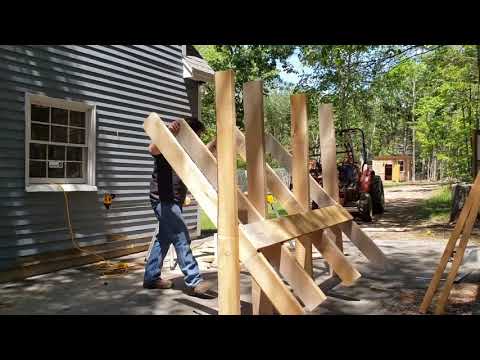 How to build a slab / wood rack to make cutting sawmill slabs to size quicker and easier.