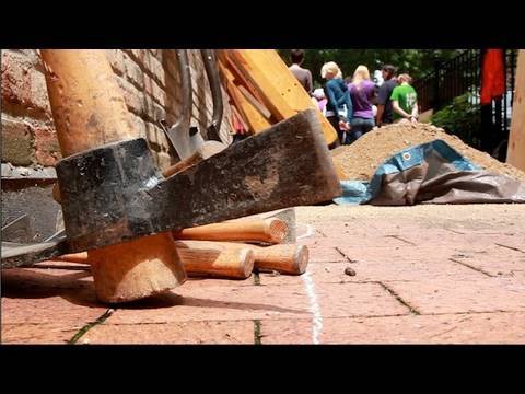 Urban Archeology Field School: The Charnley-Persky House Dig