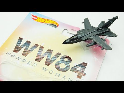 UNBOXING: Hot Wheels Wonder Woman Jet from WW84