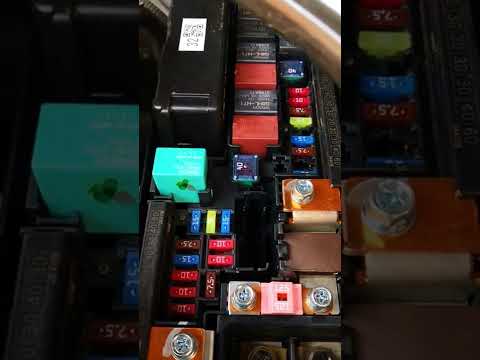 How to Get Car Fuses for Free