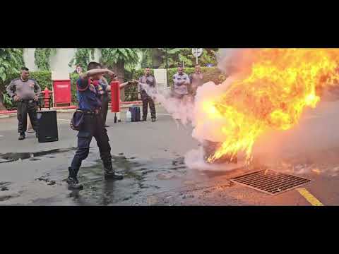 Eps. 101 Pemadaman Api dg APAR dan Segitiga Api.