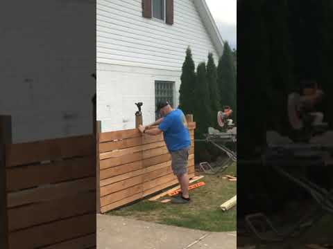 Fence to hide my trash cans and A/C units #diy #woodwork #tool #woodworking