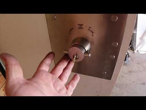 One of the strongest commercial locks in Australia ADI 3 Point boltlock