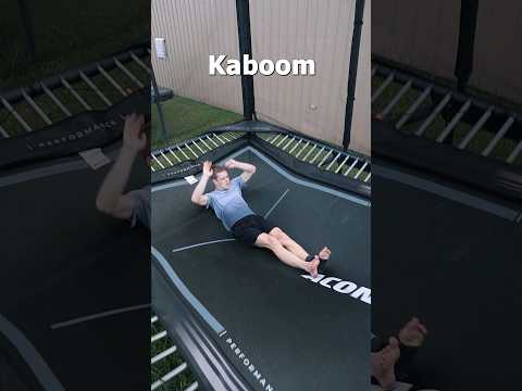 SUPER EASY TRAMPOLINE TRICKS😱💪 #flips #viral #shorts