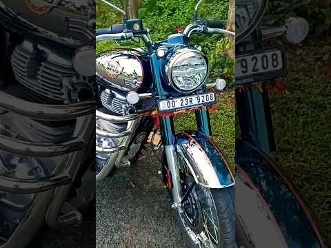 Delivery of New Classic 350 Emerald Green Chrome 😎😃 #classic #newclassic350 #royalenfield #shorts