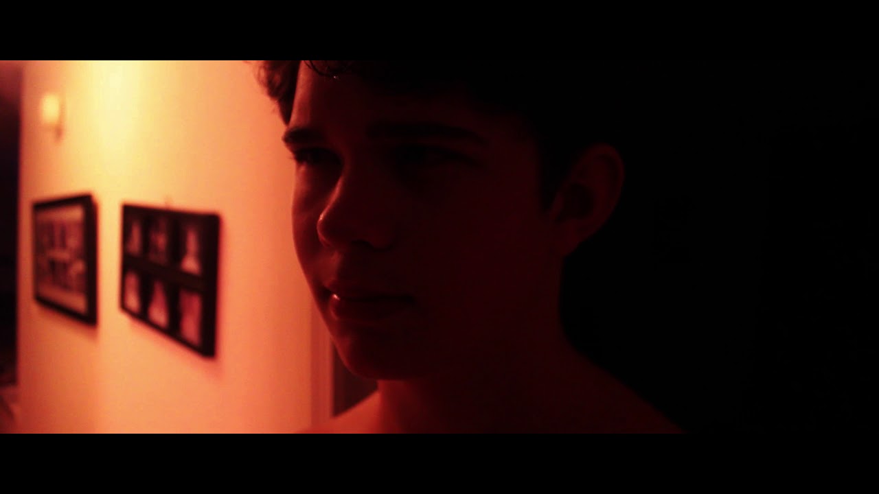 Nightwing V Superboy teaser trailer
