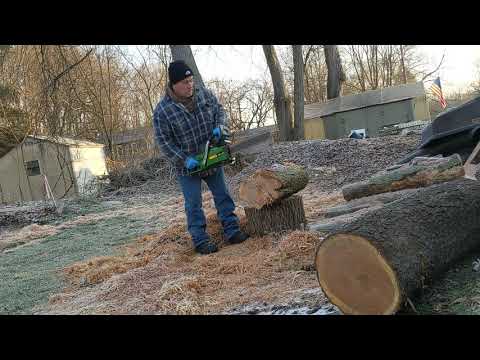 John Deere cs-56 chainsaw.