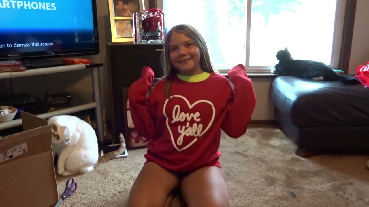 FANJOY MYSTERY HOODIES!!
