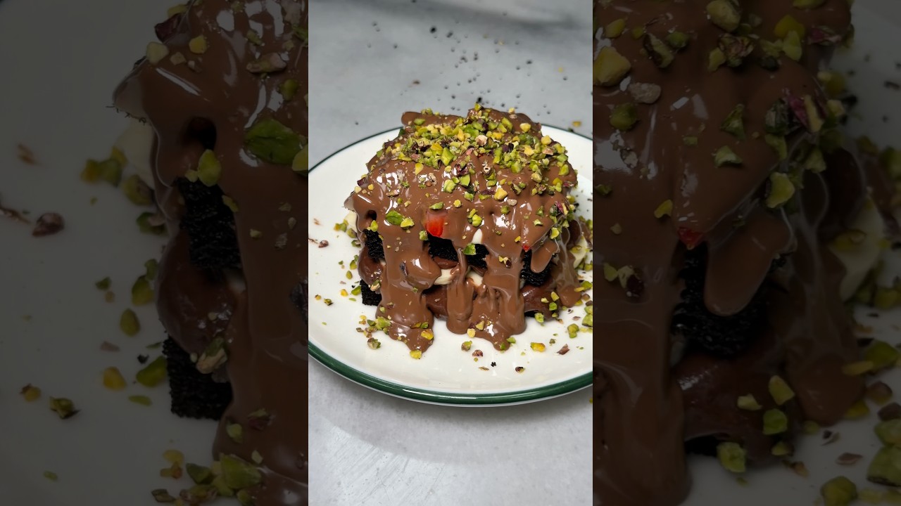 😍 The world’s smallest cake 😱 #food #yummy #streetfood #patisserie