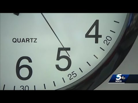 Committee passes bill aimed at moving Oklahoma off daylight saving time