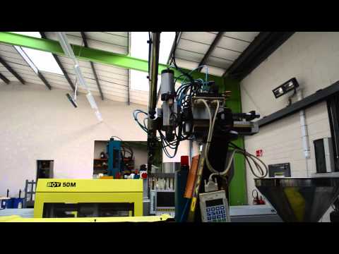 BOY 30T2 with Apex sprue picker - STV Machinery
