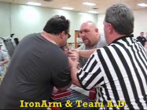 Tim Bresnan vs Shawn Lattimer (팀 브레스넌 vs 숀 라띠메르) | IRONARM.NET