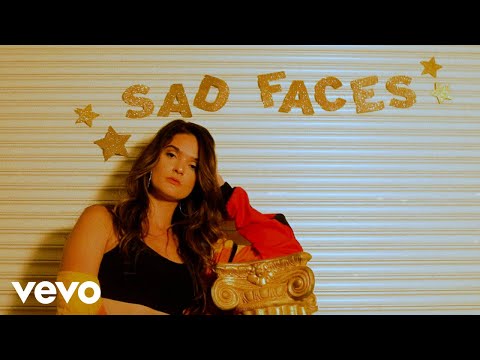 Sam DeRosa unveils an appealing video for her “Sad Faces” single