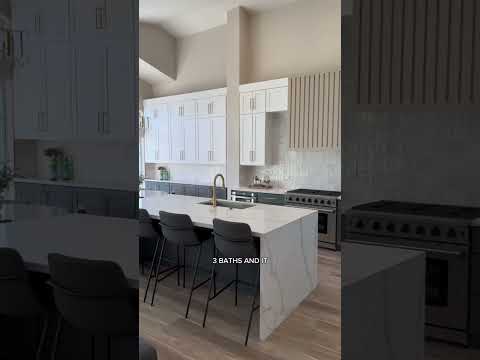 1,350,000 lakefront property in the heart of Las Vegas! 🏝️ #realestate #lasvegas #housetour