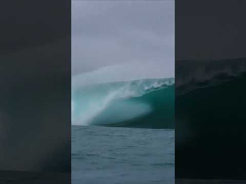 Crazy Thick Slab! #wavesoftheworld