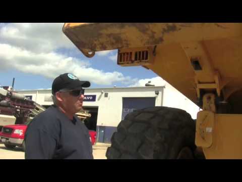 Articulated truck walkaround
