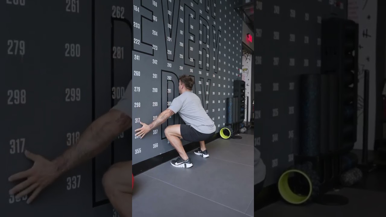 Struggling with lower back pain during squats? #squats #workouttips