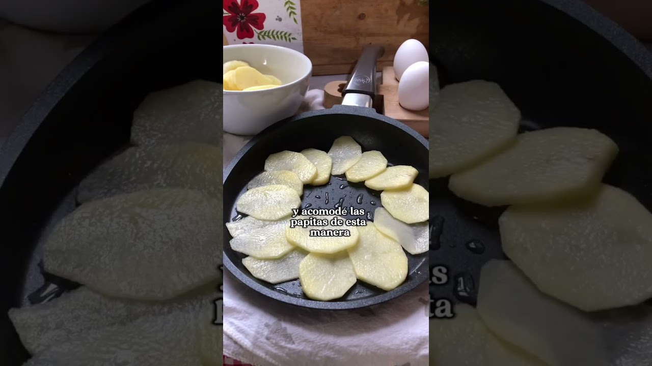 LE PUSE PAPAS AL OMELETTE! 😱🙌🏻🔥 #receta #ollasessen #omelette #argentina