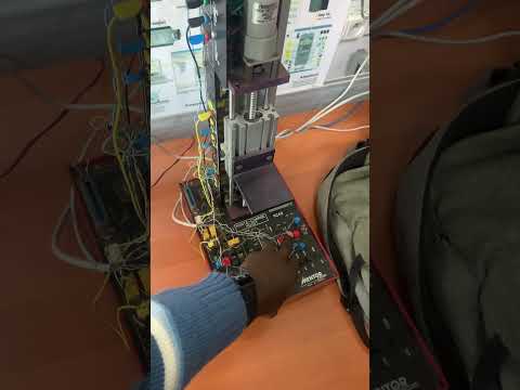 Le monte charge ( automatique et informatique industriel ) #grafcet #automatisme