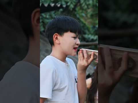 Em xoè đôi bàn tay trắng #solai