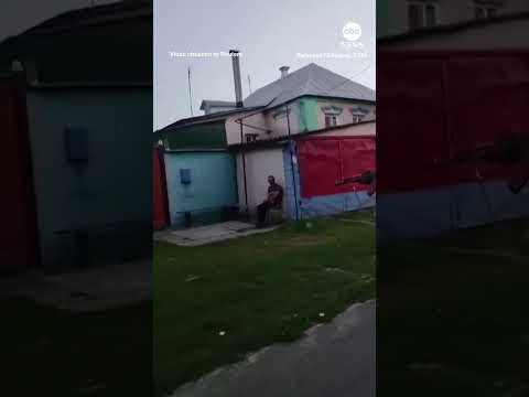 Video shows Ukrainian troops on patrol in Russian village - ABC News