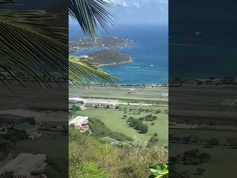 Plane taking off St Thomas USVI #virginislands #airplane #airplanespotting #Caribbean #aviation