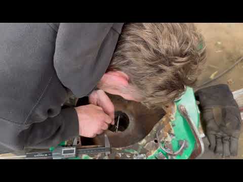 Repairing a centrifugal slurry pump. Part 1