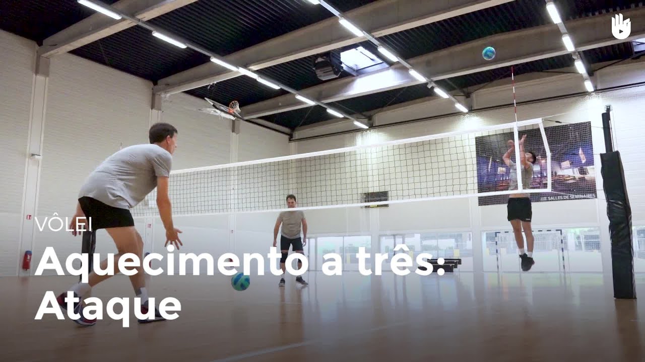 Aquecimento a três: ataque - Jogar vôlei | Sikana