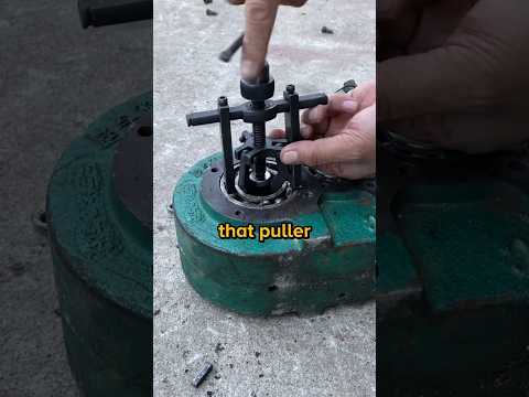 Make your life easier with this Bearing Puller! 🛠️✨ #tool #toolhack #bearing #puller #mechanic