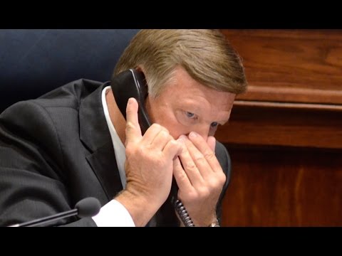 Hamilton County TN commissioners using secret telephones