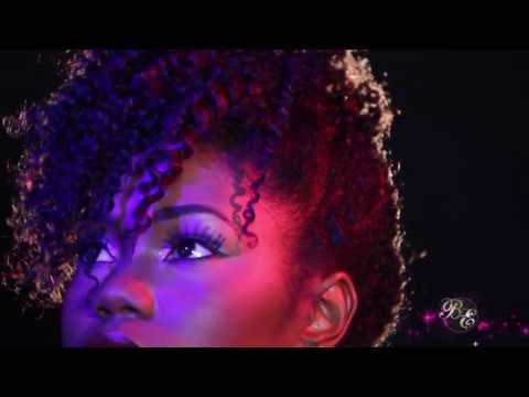 {MODEL BEHAVIOUR} Meet Kristin bka The Silver-Screen Naturalle Queen