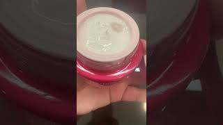 Best Hydrating Cream for Glowing Skin ✨ | Shiseido Essential Energy Review #beautyfinds #dezineaura