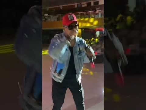 "Doddie Latuharhary" Live Konser UKSW Salatiga