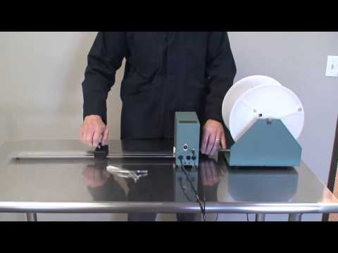 CRD100 Tubing Cutter - Clean Room Devices