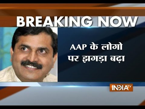 Maker of ‘AAP’ logo Sunil Lal asks Kejriwal not to use the party logo made by him - India TV