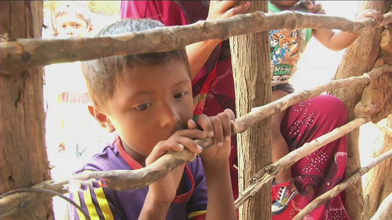 Children die of hunger on the border between Colombia and Venezuela.