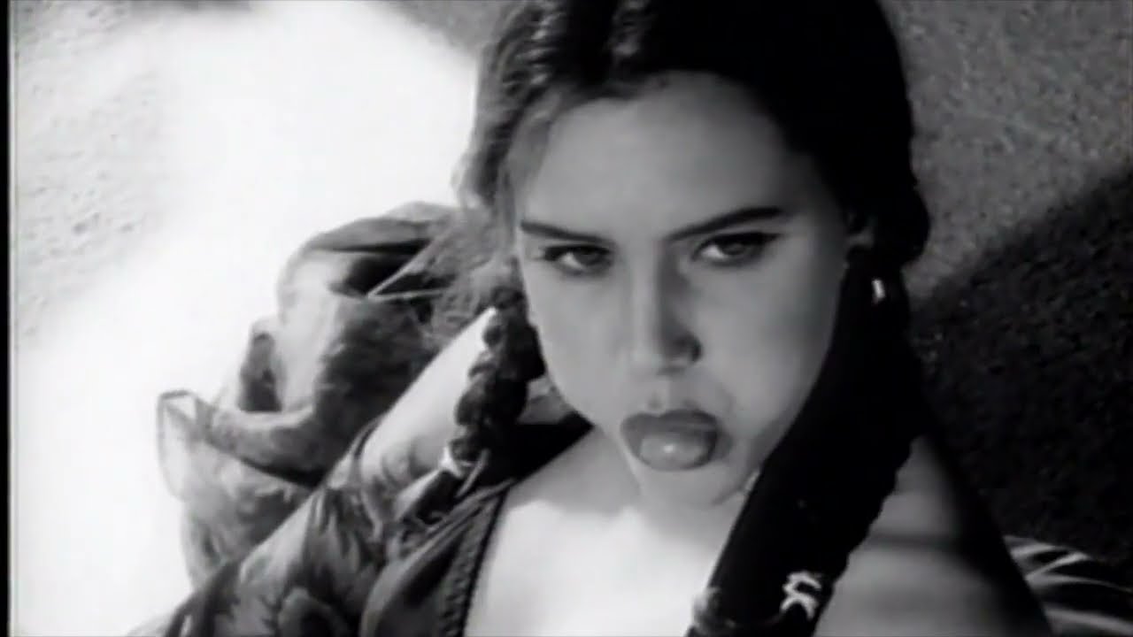 Details on the Ione Skye and Adam Horovitz Relationship Timeline – VisionViral.com