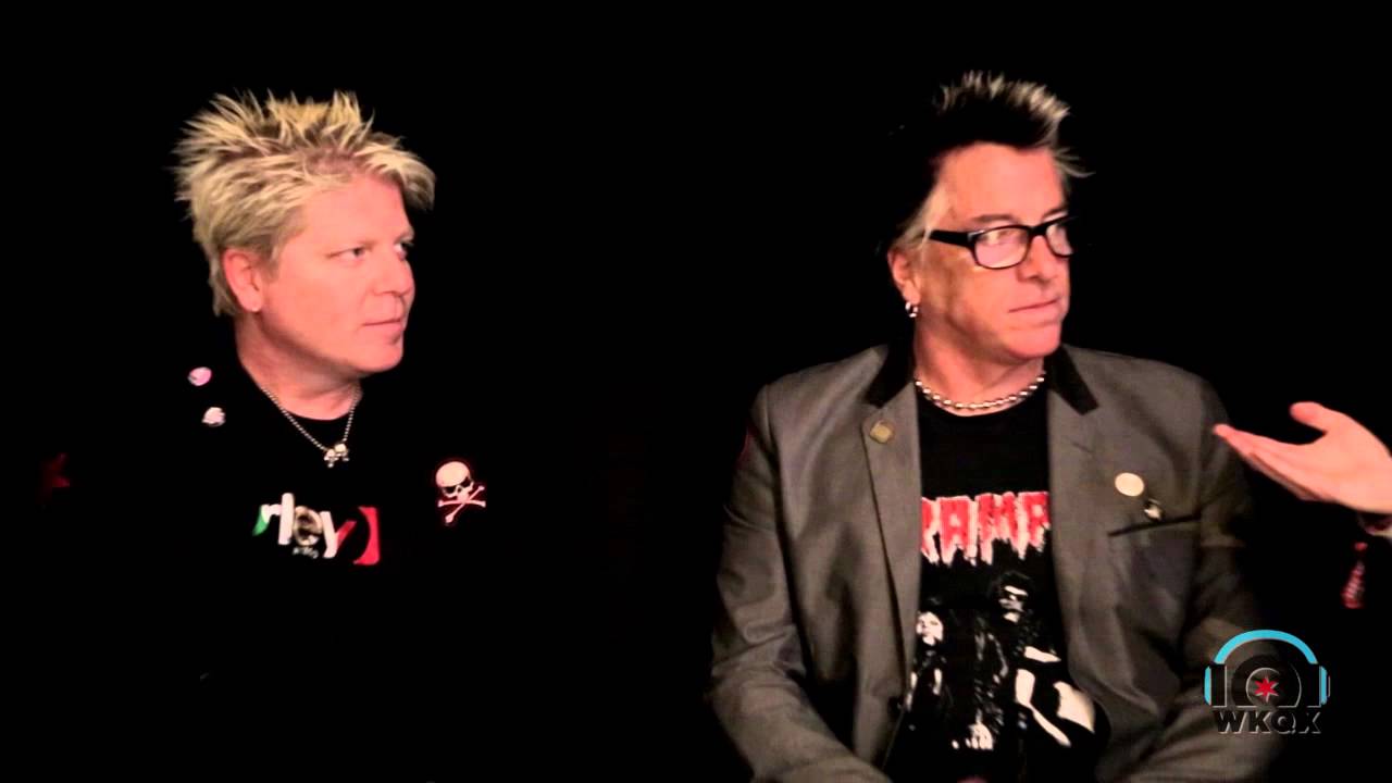 Dexter and Noodles of The Offspring - Interview with 101WKQX - Riot Fest 2014