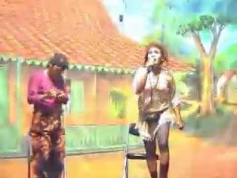 Topeng maja