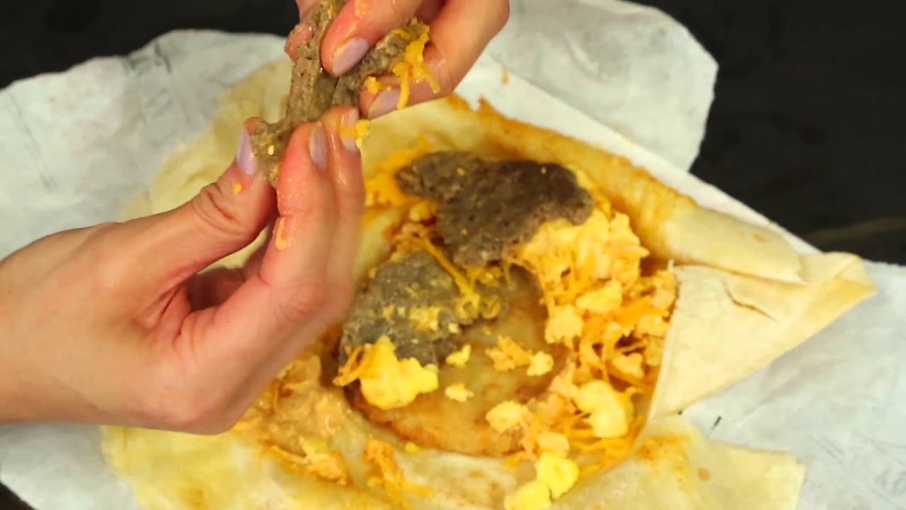 WORST BREAKFAST BURRITO Taco Bell A.M. Sausage Crunchwrap
