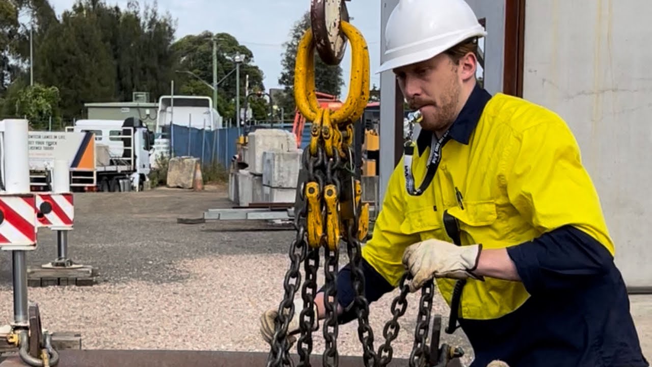 What is involved in the Licence to Perform Dogging course? - Student Feedback