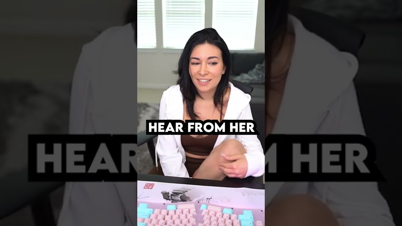 Alinity checked on Amouranth #twitch #alinity #amouranth