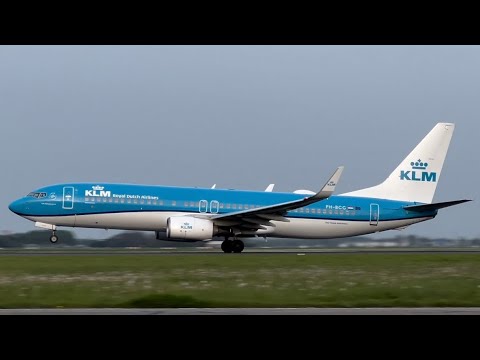 KLM Boeing 737–8K2 Taking Off From Amsterdam Airport Schiphol to Warsaw (4K60 HDR)