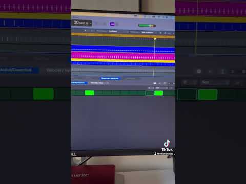 How to make a House Techno beat on Logic Pro X? #musicproduction #producer #electronicmusic #music