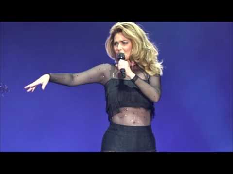 "Man! I Feel Like a Woman!" - Shania Twain - Stagecoach - 2017