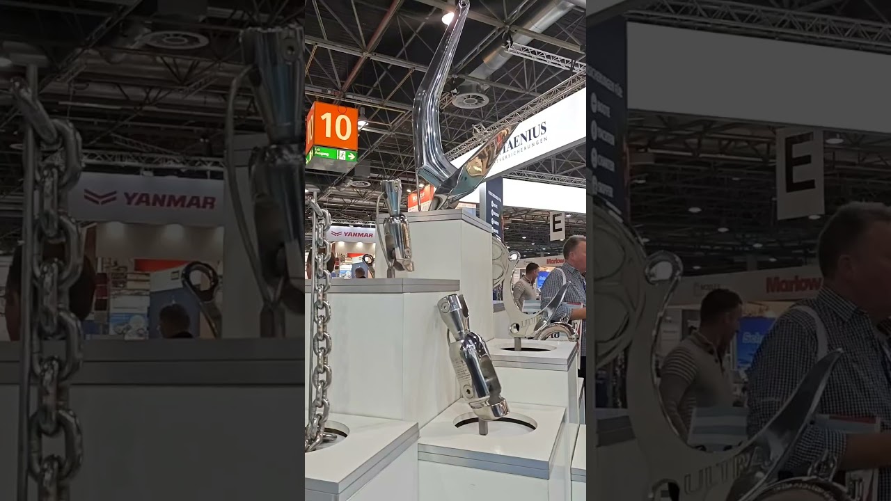 Testing the Ultra Marine anchor and other boat anchors in miniature versions at boot Dusseldorf.