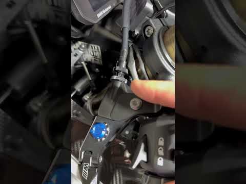 BMW S1000RR Quickshifter Tech Tip