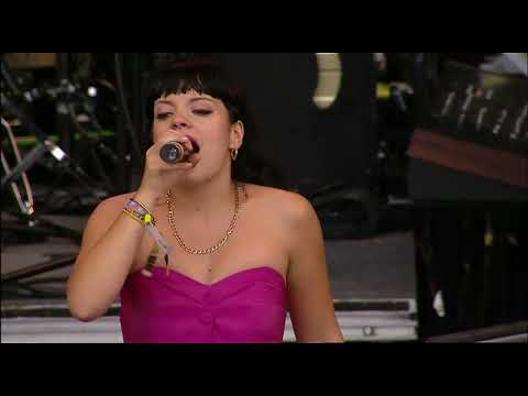 Lily Allen - Alfie (Live At Glastonbury 2007) (VIDEO)